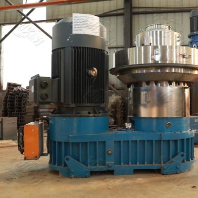 China ODM Dustproof Wood Pellets Machine Fuel Making PTO Motor Energy Saving for sale