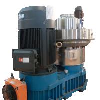 China Flat Die Wood Pellets Machine 1100kg/ H 800kg/ H Energy Saving Rustproof for sale