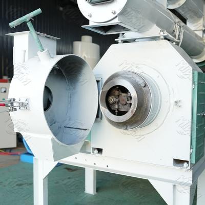 China Small Automated Chicken Feed Making Machine Animal Feed Pellet Machine 350-450kg/H for sale