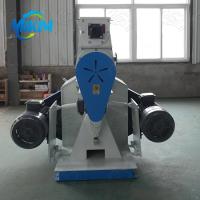 China Wear Resistance Small Poultry Feed Pellet Machine 350-450kg/H Easy Operation for sale