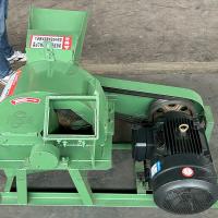 China Incredible Powerful Huge 450 kg Weight Pine Wood Tree Branch Coconut Husk Crusher Machine Screen of Wood Sawdust Crusher for sale