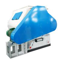 China Horizontal TMR Cattle Chicken Feed Mixer Machine 6m3 AC380V As Home Use for sale