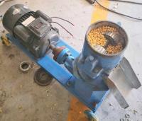 China Feed Small Wood Pellet Mills Home Use 600kg/ H 400kg/ H Environmental Friendly for sale