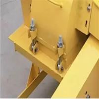China Full Automatic 600kg/ H 11kw Wood Sawdust Machine Pulverizer 400mm Dia Disc for sale