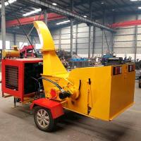 China 32HP Forestry Farm Wood Chipper Machine OEM 3.8*1.6*2.6m Water Cooling for sale