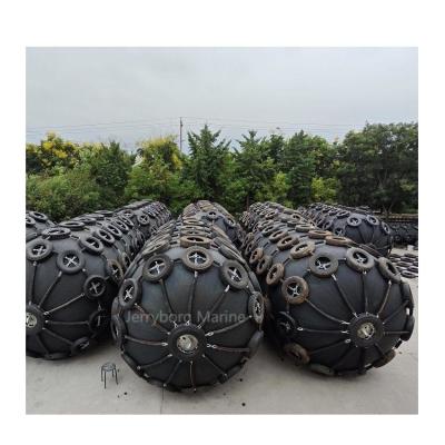 China Yokohama Type Inflatable Fender Marine Rubber Fender with Tyre Chain Net for sale