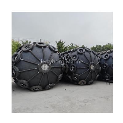 China Factory Price Inflatable Rubber Fender With Tyre Chain Net Support BV Test for sale