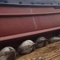 China Marine Rubber Airbag Durable 0.8m*12m Anti Wear Ship Launching Rubber Airbag for sale