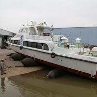 China Natural Rubber Portable Ship Launching Airbag For Docking for sale