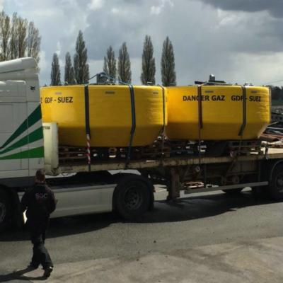 China Marine Cylindrical  Buoy for Vessel High Performance Polyurethane Buoy for sale
