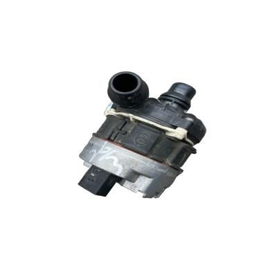 China New High Quality C-class W205 AMG C63 Engine Electronic Cooling Water Pump W177 Head Coolant Circulating Pump for Mercedes-Benz for sale