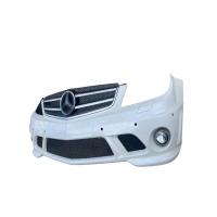 China The Classic High Quality C-Series W204 AMG C63 W156 Front Bumper Is Surrounded by a Meshed air Intake Grille for Mercedes-Benz for sale