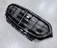 China The New High-quality E Series W214 Features a Chrome-plated Grille and an ACC Function on the Front air Intake Hood for sale