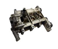 China Classic High-quality E Series W212 M271 Engine Mechanical Oil Pump, Balance Shaft, Oil Circulation Pump for Mercedes-Benz for sale