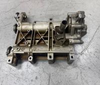 China Classic High-quality E Series W212 M271 Engine Mechanical Oil Pump, Balance Shaft, Oil Circulation Pump for Mercedes-Benz for sale