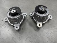 China New Style of High Quality V Series W447 W448 Engine Foot Rubber Buffer Support Gasoline Version diesel Version for Mercedes-Benz for sale