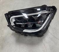 China The New High Quality GLC W253 Coupe Front Left and Right Headlights LED Computer Automatic Steering Assistance for Mercedes-Benz for sale