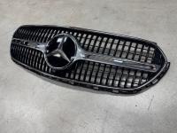 China The New Style of High Quality GLC Series W254 Front Center air Intake Grille Trim Marks ACC Function for Mercedes-Benz for sale