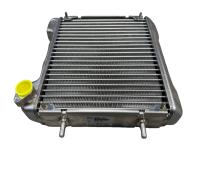 China Classic High-quality SLS Series W197 Front Left and Right Engine Oil Cooler Heat Exchanger Housing for Mercedes-Benz for sale
