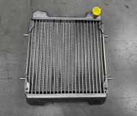 China Classic High-quality SLS Series W197 Front Left and Right Engine Oil Cooler Heat Exchanger Housing for Mercedes-Benz for sale