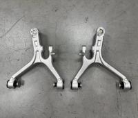 China Classic High-quality SLS Series W197 Rear Suspension, Left and Right Struts Ball Joint, Bushing, and Swing Arm.for Mercedes-Benz for sale