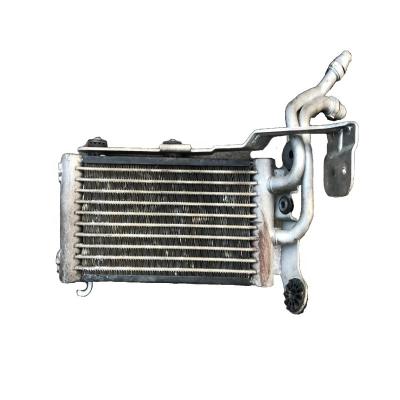China Classic High Quality M3 Series E90 E92E93 LCI Front Right Engine Auxiliary Oil Radiator Cooler Heat Distribution Net for BMW for sale