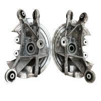 China High-quality Classic I8 Series L12 L15LCI Rear Croissant Swing Arm Fixed Seat Half Shaft Seat Bearing Steering Knuckle for BMW for sale