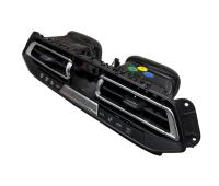 China The New High-quality X6 Series G06 LCI Has a Central air Outlet at the Front and an air Conditioning Control Panel.for BMW for sale