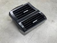 China Classic High Quality X5 X6 E70 E71 E72  Front Center Console Left and Right air Conditioning Outlet air Grille for BMW for sale