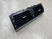 China Classic High Quality X5 X6 E70 E71 E72 Front Center Console Middle air Conditioning Outlet air Grille for BMW for sale