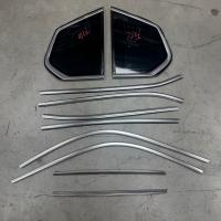 China New High Quality X3 F25 Front and Rear Door Glass Laminate Left and Right Trim Rear Triangle Window Glass Plating Type for BMW for sale