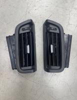 China Classic High-quality 5 5GT Series F10 F11 F18 F07 LCI Body B-pillar air Outlet for Four-wheel Drive air Conditioning for BMW for sale