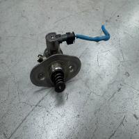 China Classic Popular 3 Series F30F31F35 Gasoline Injection High Pressure Pump Injection Nozzle Auxiliary Supercharger for BMW for sale