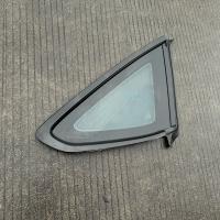 China The Classic High-quality 3GT Is F34LCI Gran Turismo Rear Left and Right Triangle Window Glass Trim Window Glass for BMW for sale