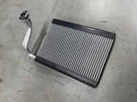 China Classic High Quality 3-series E90 E91 E92 E93LCI Air Conditioner Heat Exchanger Warm Air tank Radiator Expansion Valve for BMW for sale