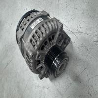 China Classic High Quality Panamera 970.1.2 Displacement 3.0T Engine Three-phase Alternator Regulator Carbon Brush for Porsche for sale
