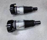China Classic High-quality Macan 95B Front Left and Right air Suspension Shock Absorbers with Adaptive Adjustment for Porsche for sale