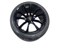 China The New High-quality URUS Features Forged 23-inch Sporty Aluminum Rims at the Front for Lamborghini for sale