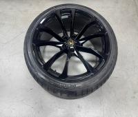 China The New High-quality URUS Features Forged 23-inch Sporty Aluminum Rims at the Front for Lamborghini for sale