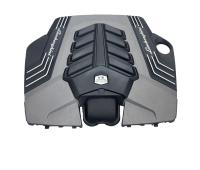 China The New High-quality URUS Engine Features an Upper Decorative Hood, a V8 Logo, and an air Filter Box for Lamborghini for sale