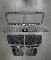 China The Front Grille of the New High-quality Bentayga, the Surround Grille, the Darkened Version, and the Mude Version.for Bentley for sale
