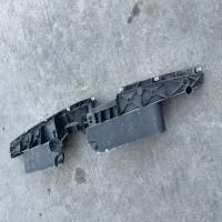 China The New High Quality Flying Spur ZG2 Reinforced Gantry Frame on the Front tank Frame Intake Grille Mounting Bracket for Bentley for sale