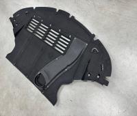 China Classic High-quality Flying Spur 4W Engine Radiator Lower Guard Plate Bottom Plate Trim Plate Baffle Shielding Room  for Bentley for sale
