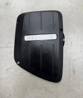 China Classic High-quality Flying Spur 3W and 4W Engine Left and Right air Filter Covers Cabin Trim Panels for Bentley for sale
