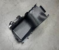 China Classic High-quality Flying Spur 3W4W Engine Coolant Auxiliary Cooler Air Intake Intercooler Bracket Radiator for Bentley for sale
