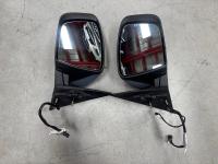 China The Classic High Quality Levante M161 Is Equipped with a Folding Reverse Mirror for Anti-glare Heating Adjustment  for Maserati for sale