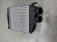 China Classic High Quality Levante M161 Front Left and Right Turbocharged Cooling Intercooler air Conveyor Hood  for Maserati for sale