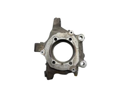 China Classic High Quality Levante M161 Rear Left and Right Hub Frame Swing Arm Seat Half Shaft Support Seat Bearings  for Maserati for sale