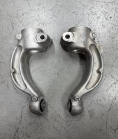 China Classic High-quality Ghibli M157 Front Shock Absorber Bracket for Four-wheel Drive Suspension Arm for Maserati for sale