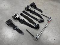 China The Classic High Quality Levante M161 Front and Rear Seat Belt Left and Right Warning Recoil Function for Maserati for sale